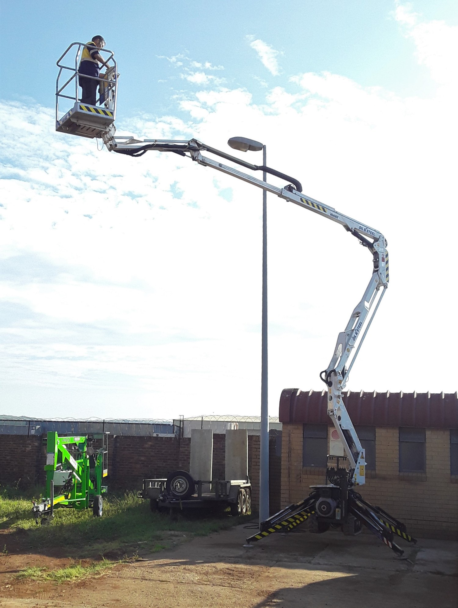 Spider lifts